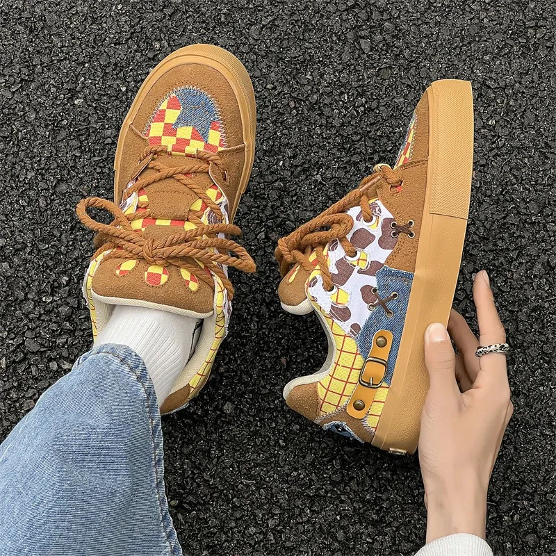 Bulk Bread Shoes For Men & Women Breathable Casual Sneakers ...
