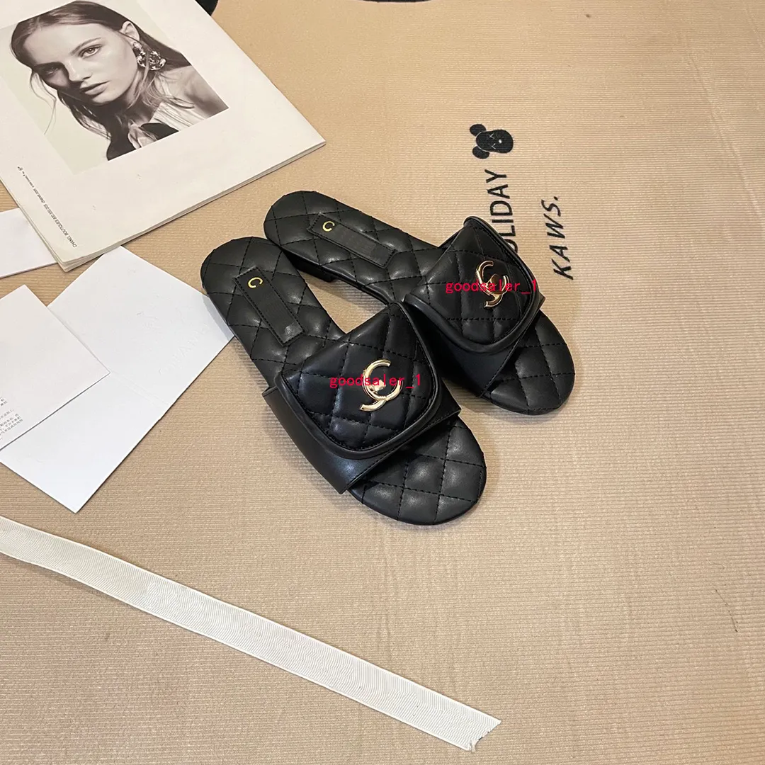 Slides Designer Sandals Luxury Slides Solid Color With Material Leather ...