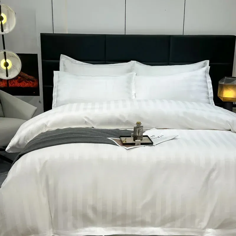 Premium White Cotton White Comforter Set For Els Polished, Comfortable ...
