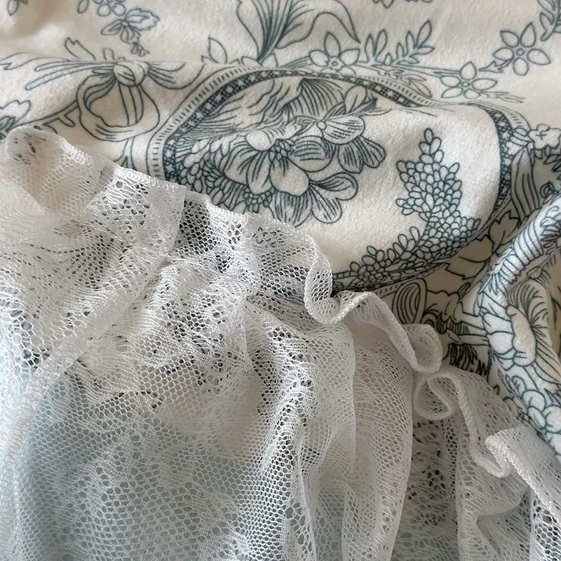 Luxury Designer Pet Comfort Blanket Set of 3: Insulated Flannel Bed ...