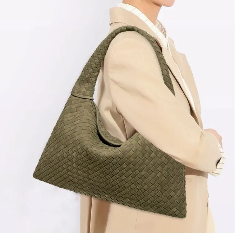 Europe Designer Bags Chic Woven Tote: Soft Leather Shoulder Baguette ...