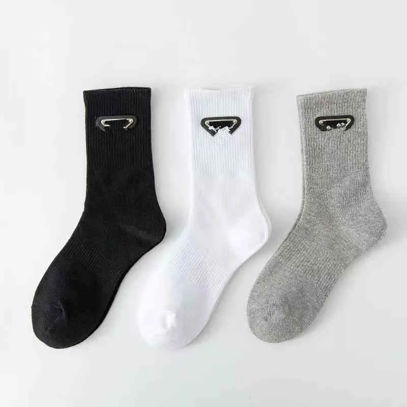 Colorful Cotton Socks For Men & Women Designer Letter Skateboard Street ...