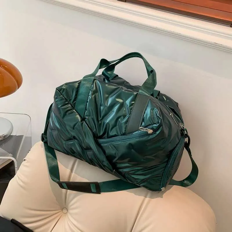 Designer Fashion Travel Handbag: Large Capacity Splicing Zipper Cloth ...