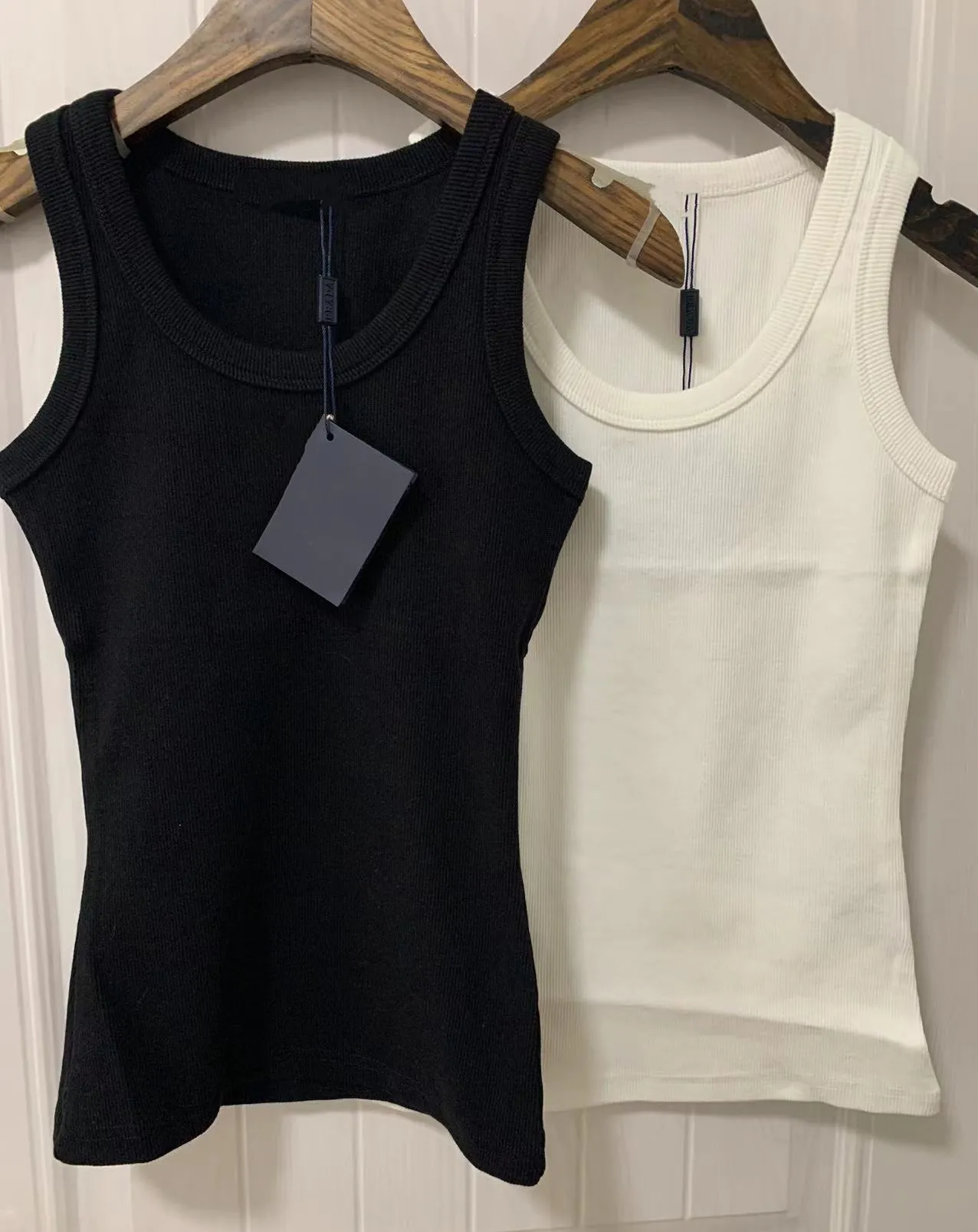Designer Tank Tops: Sexy Sleeveless Crop Top, Backless Cotton Blend ...