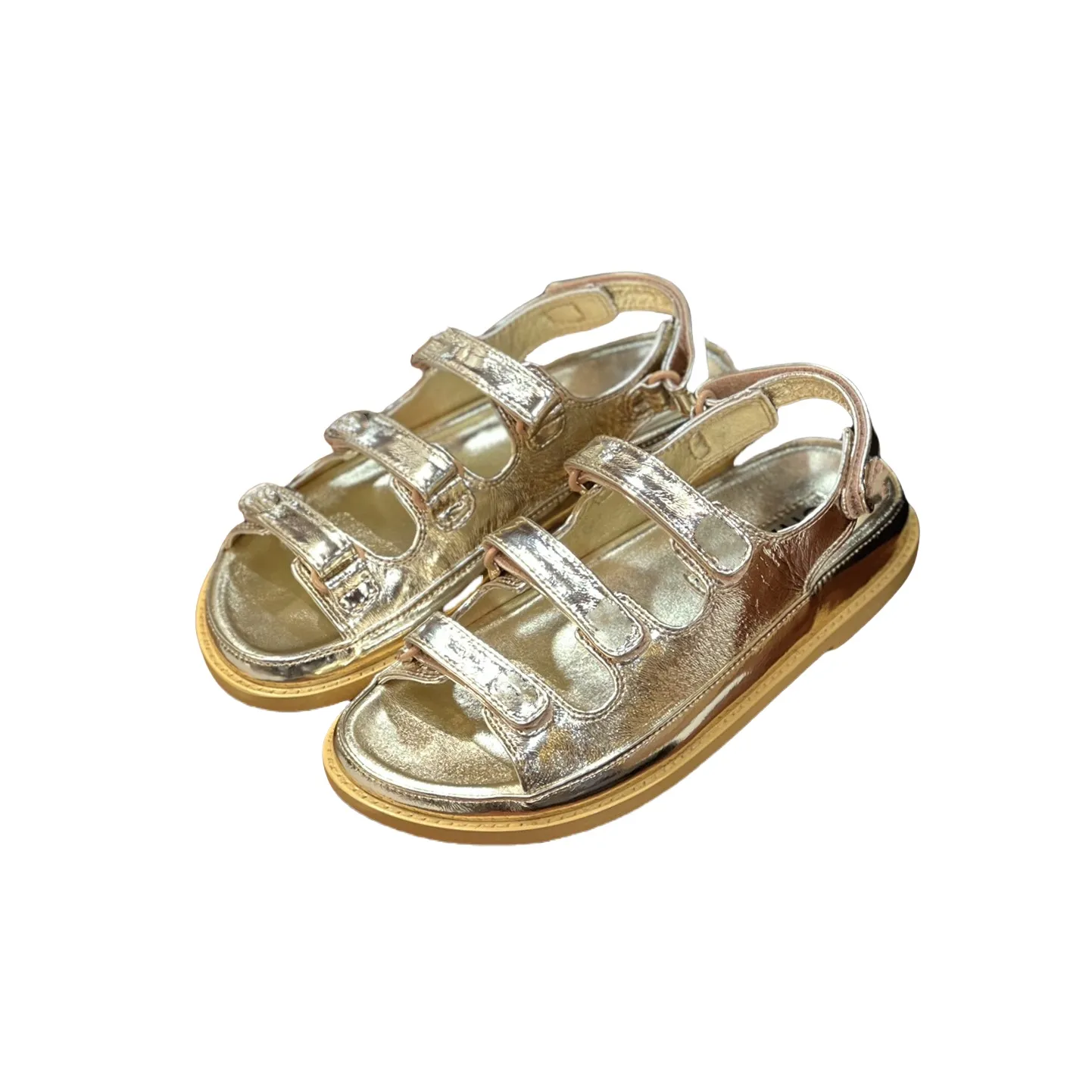 Bulk C3331 Womens Summer Flat Sandals Casual Luxury Designer Beach ...