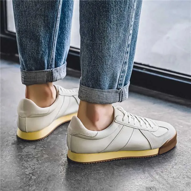 Men's Breathable Outdoor Sports Sneakers with Buckle Strap, PVC Upper ...