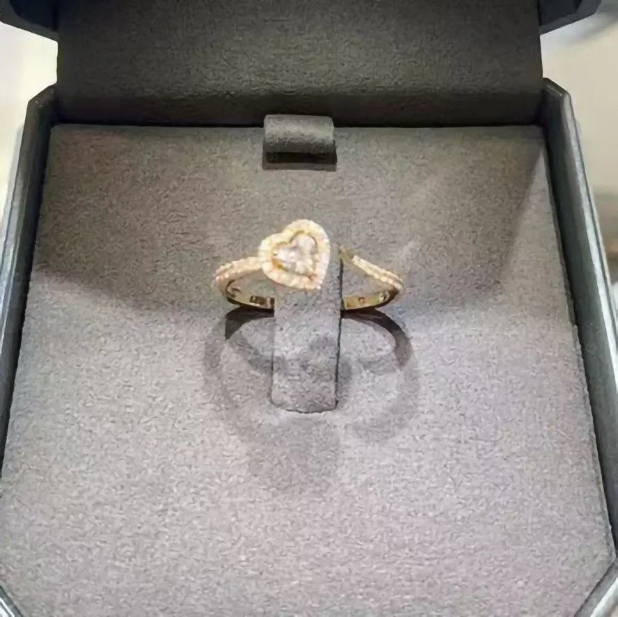 Designer Teardrop Engagement Ring Set High Quality... From Dtutu2023 ...