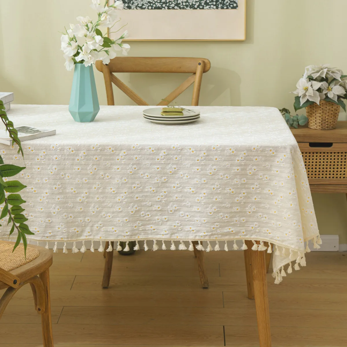 small tablecloth for side table