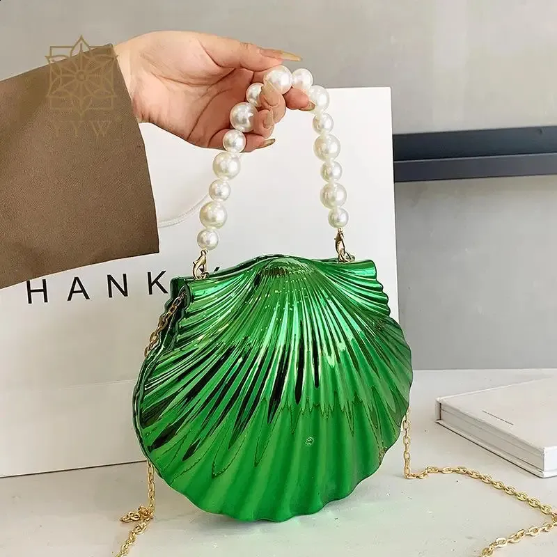 green seashell purse