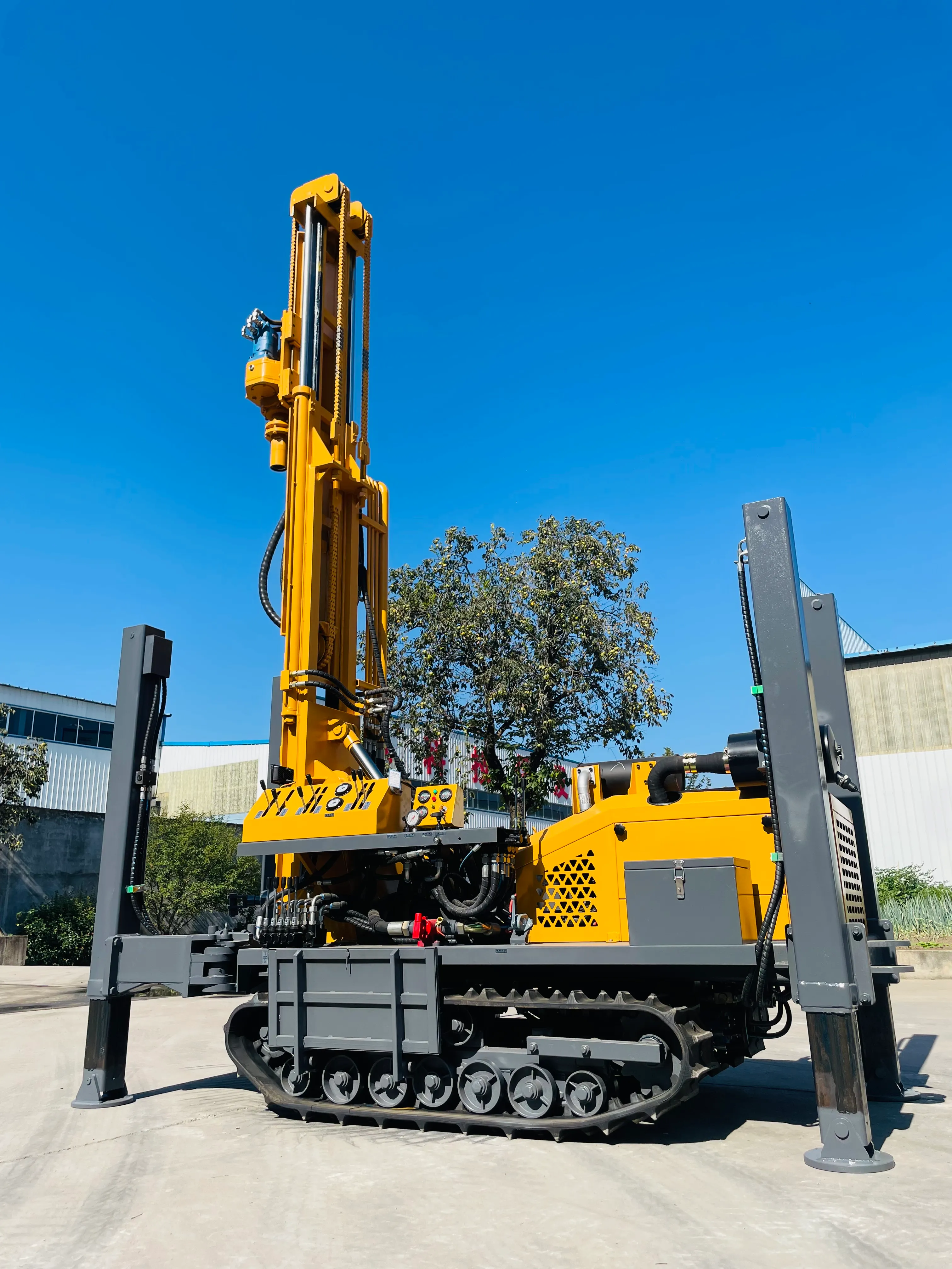 Truck Tractor Mounted Borehole Drilling Rig Bore... From ...
