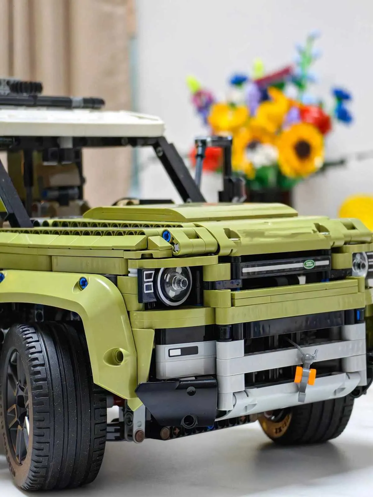 Technical Rover Defender Collectors Wooden Off Road Vehicle Building ...