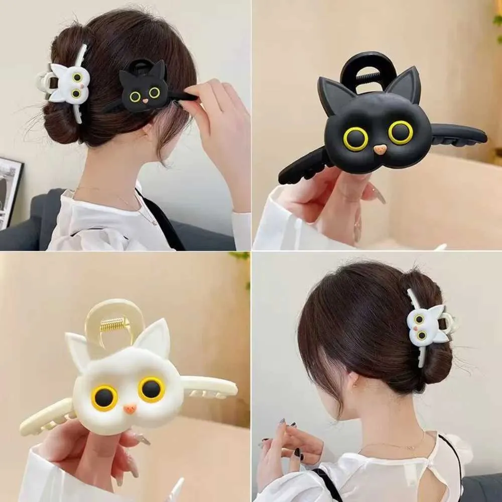 Cartoon Cat Hairpin Plastic Hair Clip with Copper Clasp for Women and ...
