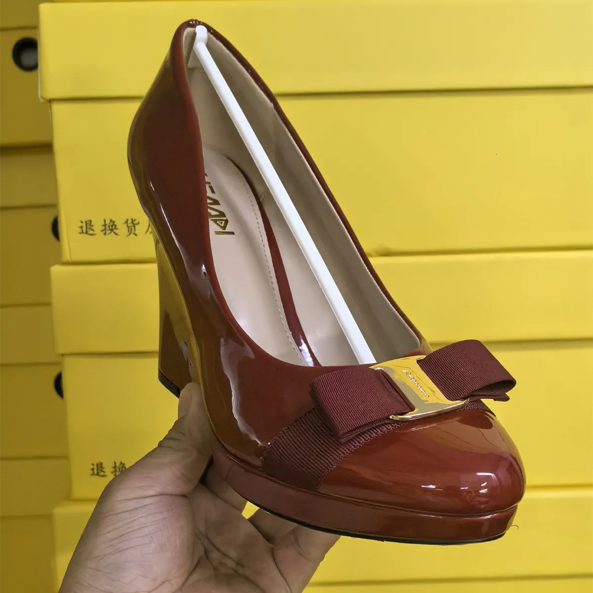 Fashion Designer Chunky Wedge High Heels with Pointed Toe in Red and ...