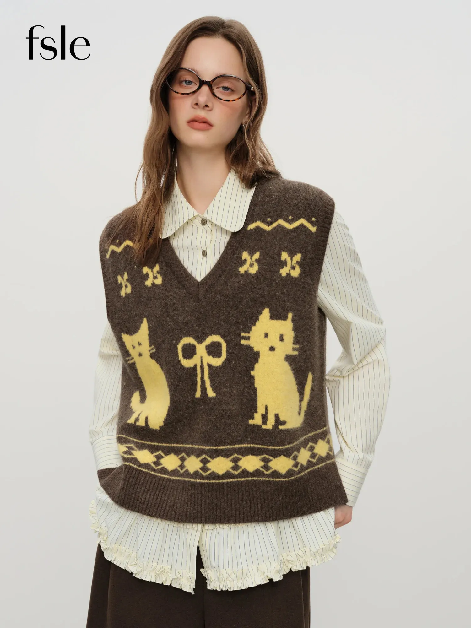 Womens Knit Vest Acetate Jacquard V-Neck Knitted Sweater Vest for ...