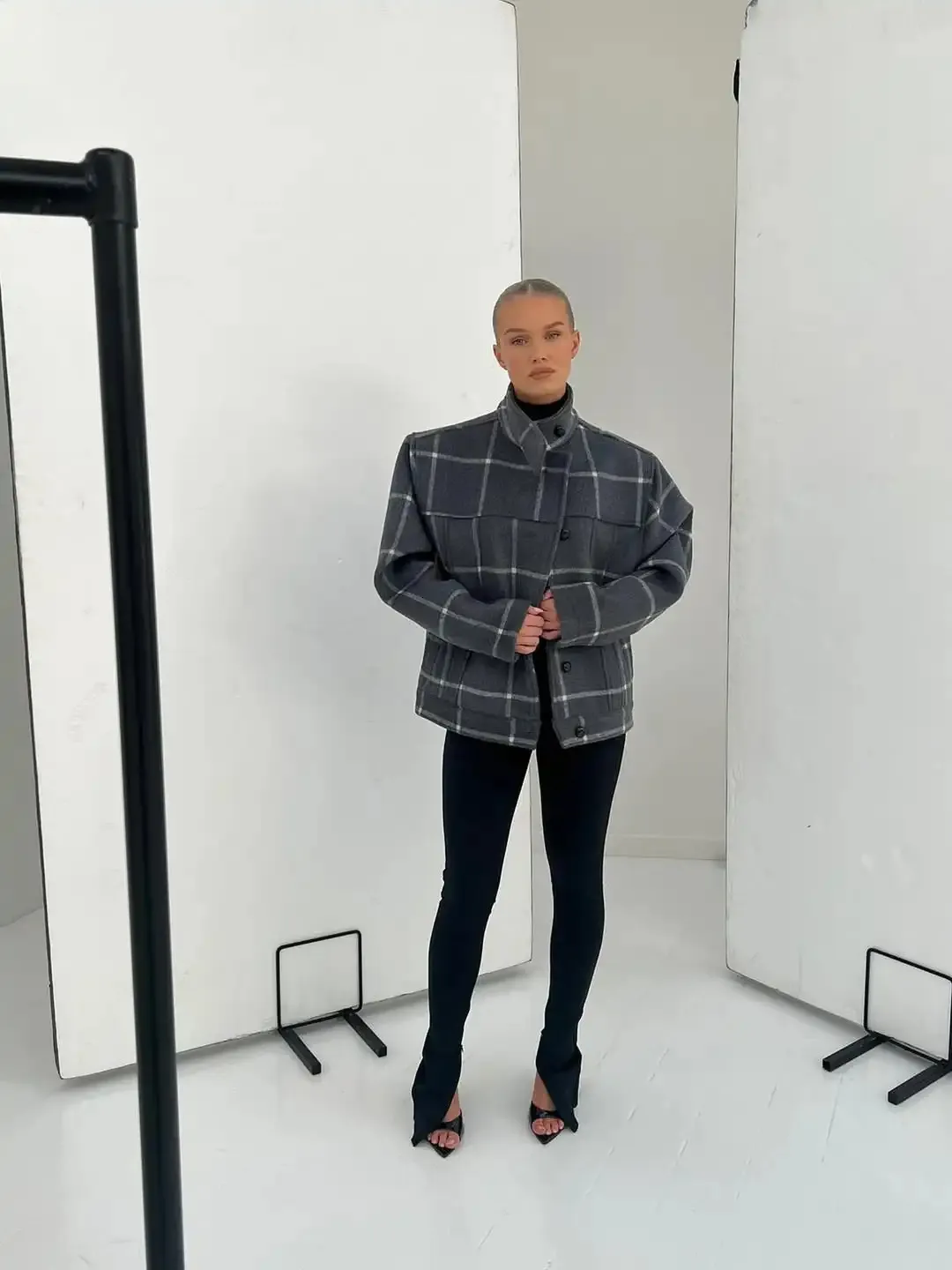 Fashion Women Plaid Short Acetate Woolen Overcoat Hooded Sleeveless ...