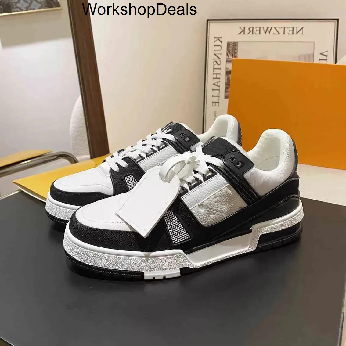 Designer Sneakers Men Lace-Up Running Shoes Leather Mesh Stretch Fabric ...