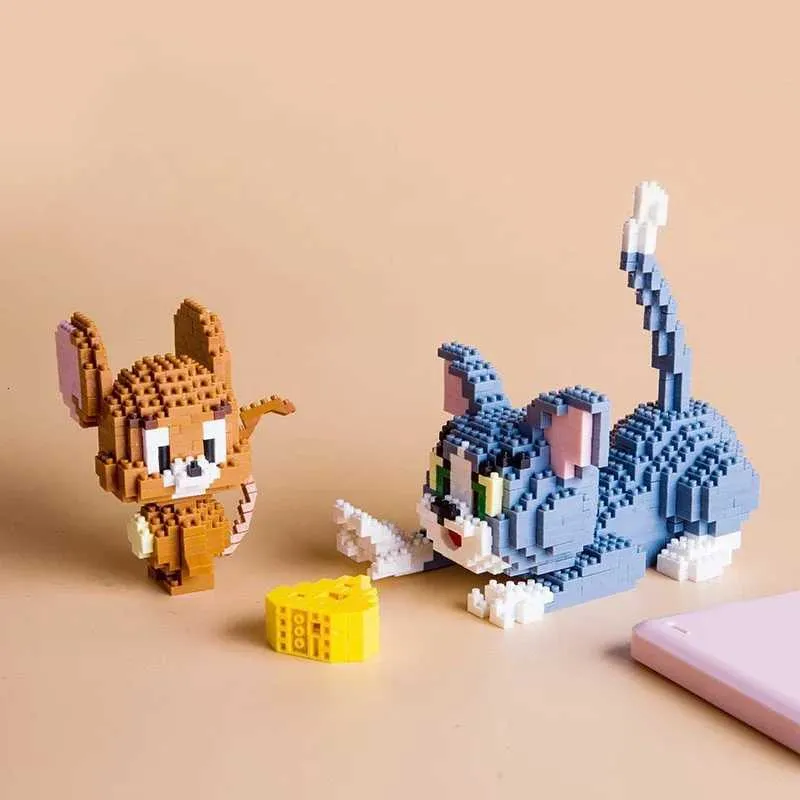 Tom And Jerry Micro Building Blocks 3D Cheese And Mouse Model Mini ...