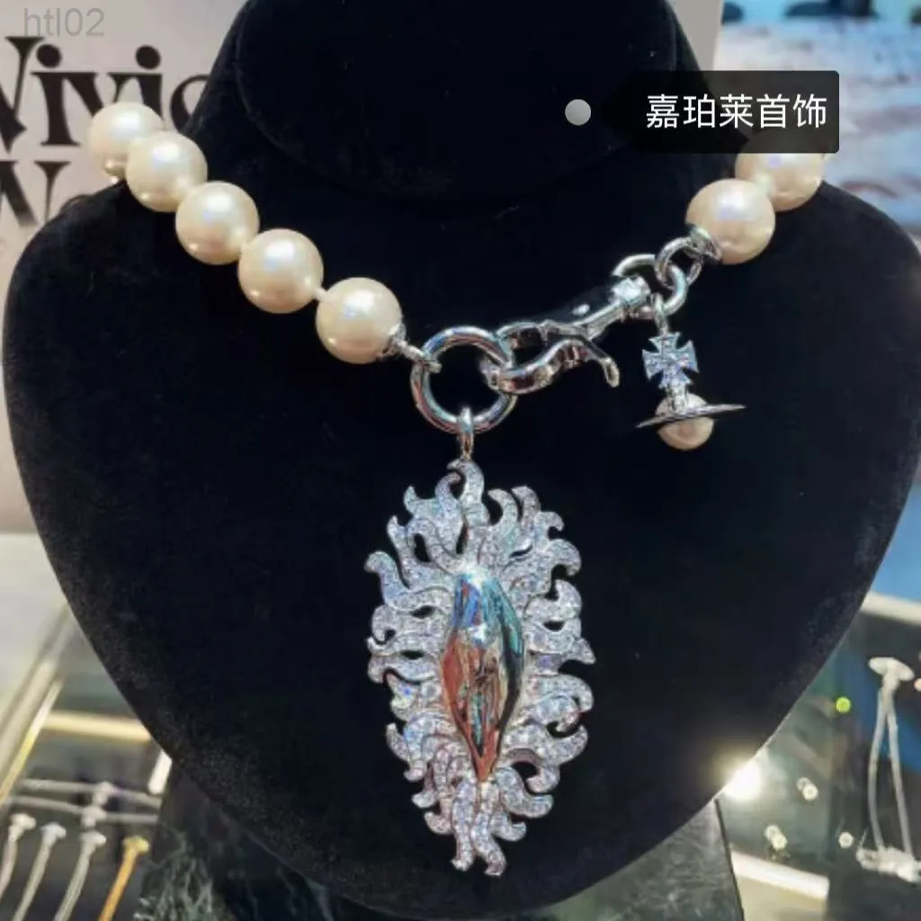 Viviane Jewelry Copper Alloy Pendant Necklace with Pearl and Leaf ...