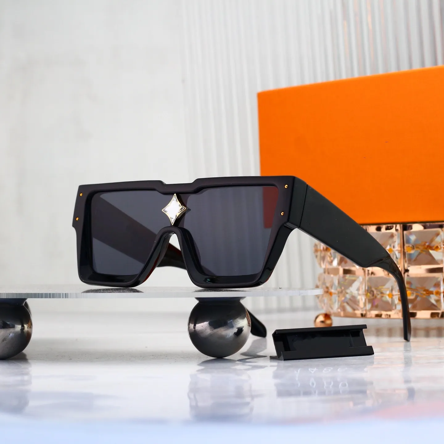 Luxury Designer Cyclone Sunglasses For Men And Women... From ...