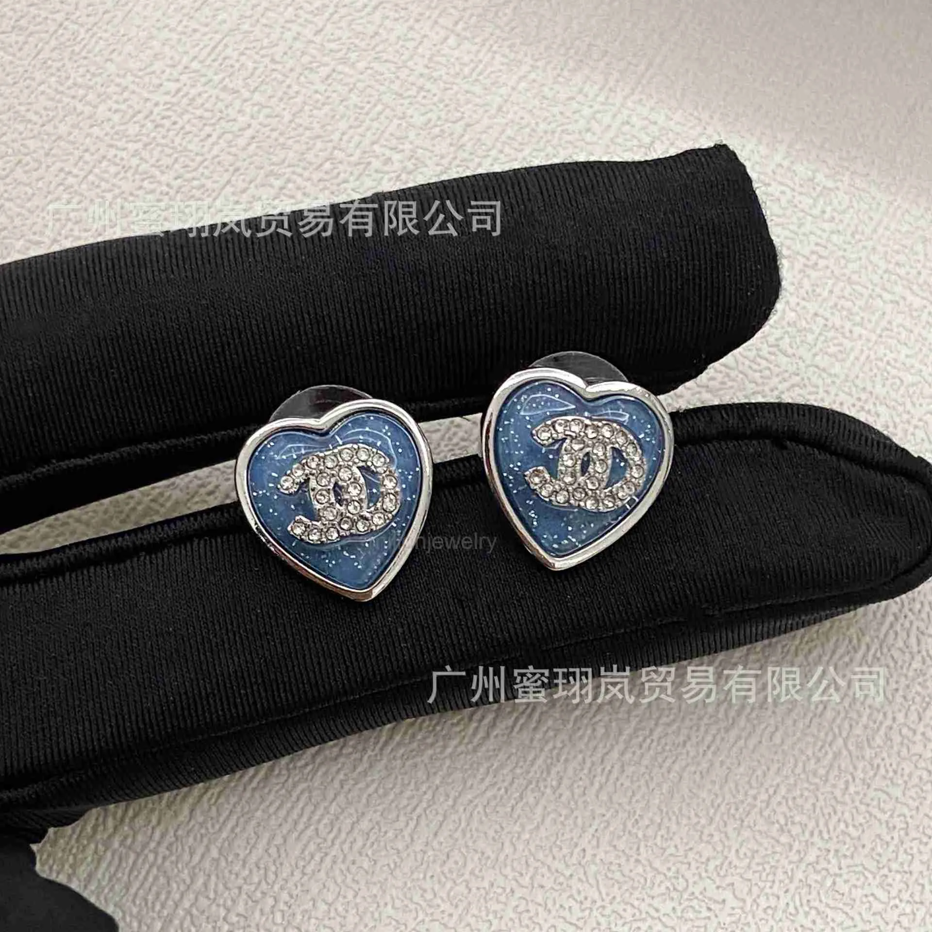 25-Piece Copper Heart-Shaped Double C Earrings with Pins for Women Blue ...