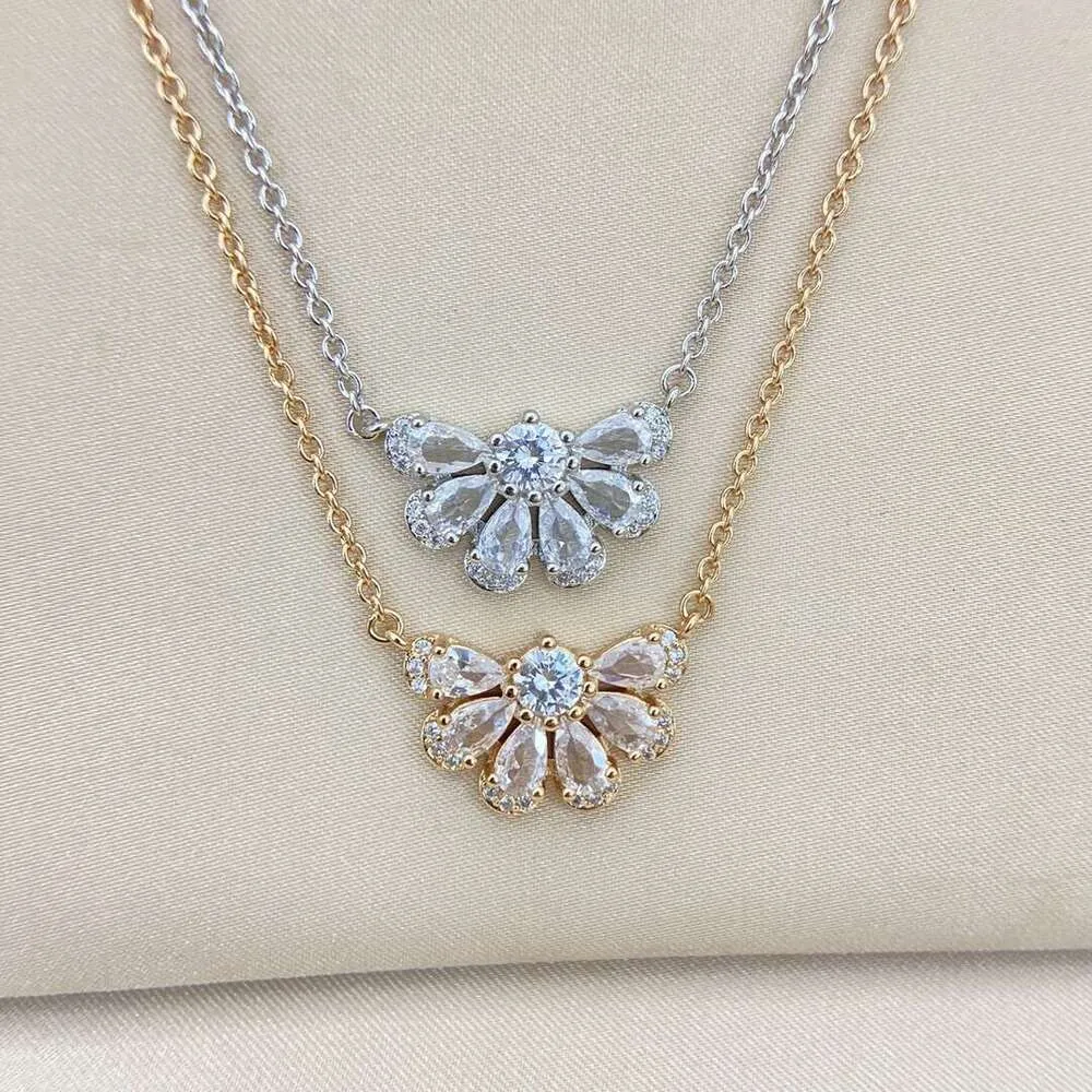 Butterfly Full Diamond Necklace Chains Necklace Alloy Minimalist Style ...