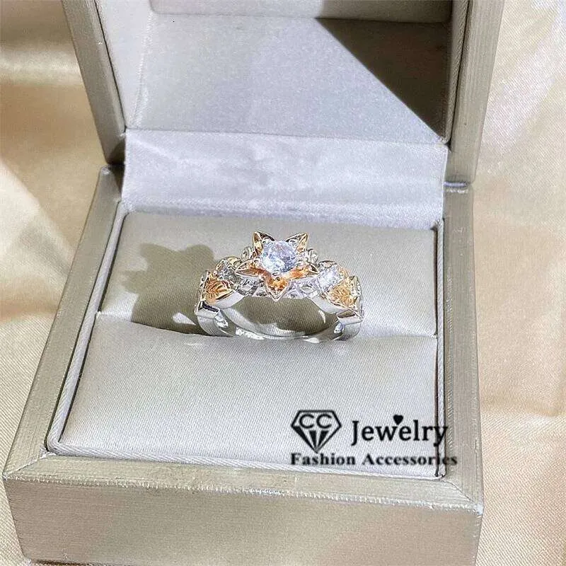 CC Women Silicone Ring with Heart Pattern and White Cubic Zirconia Star ...