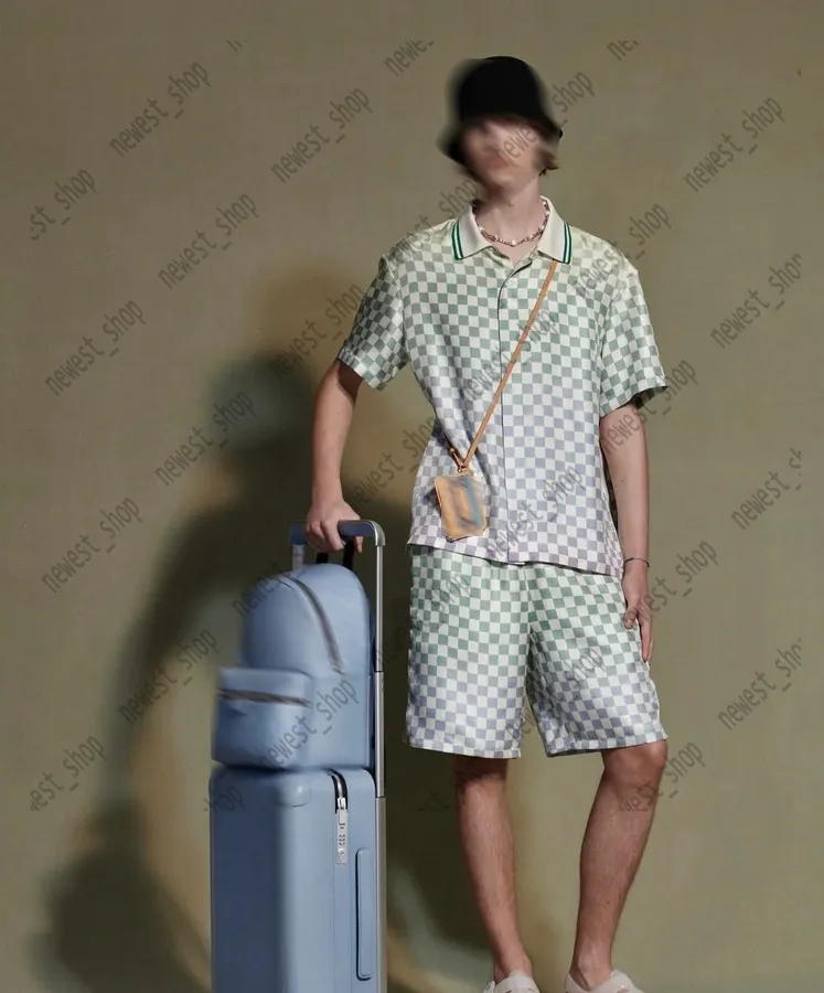 Europe Men's T-Shirt: Italy Designer Short Sleeve Letter Jacquard Print ...