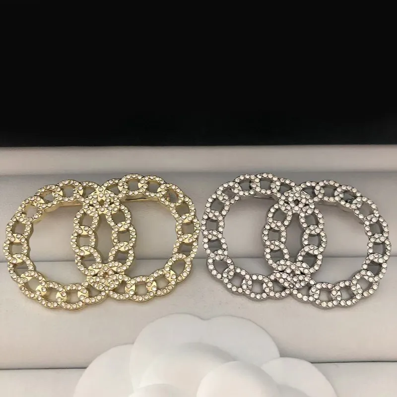 Wholesale Correct Brooch Design Crystal Brooches Pin Gold Tone ...