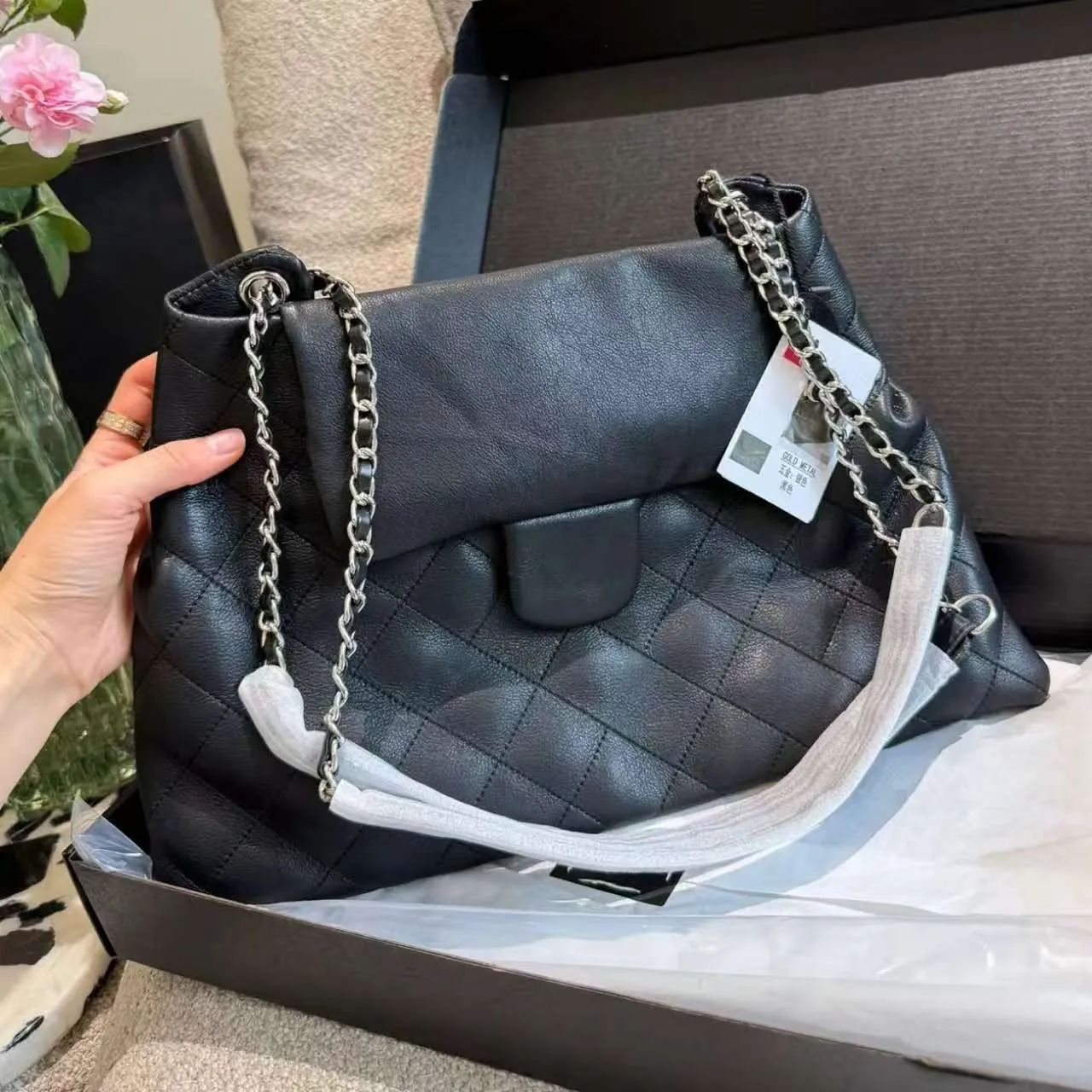 Designer Women's Retro Casual Large Capacity Single Shoulder Crossbody Bag, Fashionable Travel ...