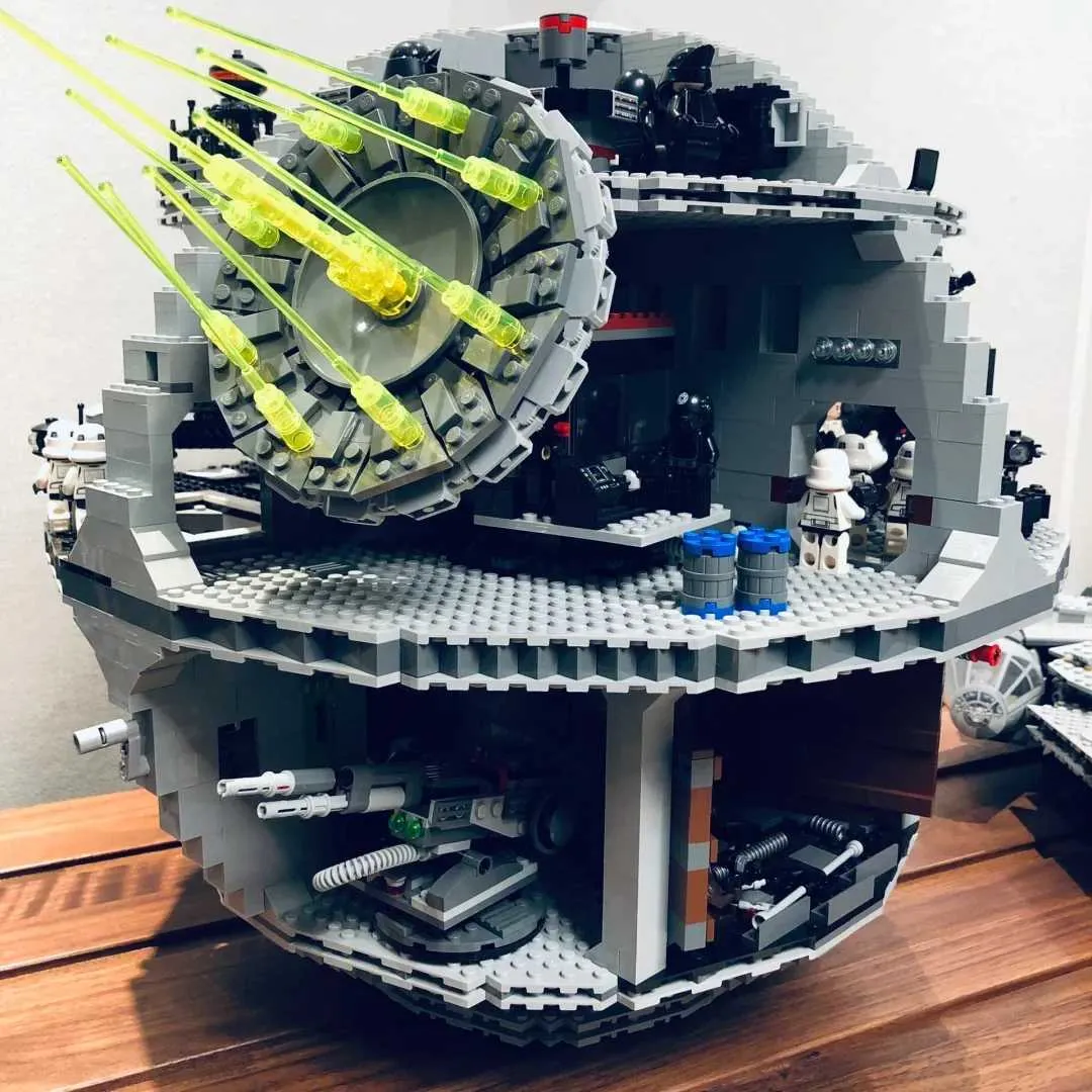 Galactic Empire Masterpiece Death Star Battle III Station Building ...