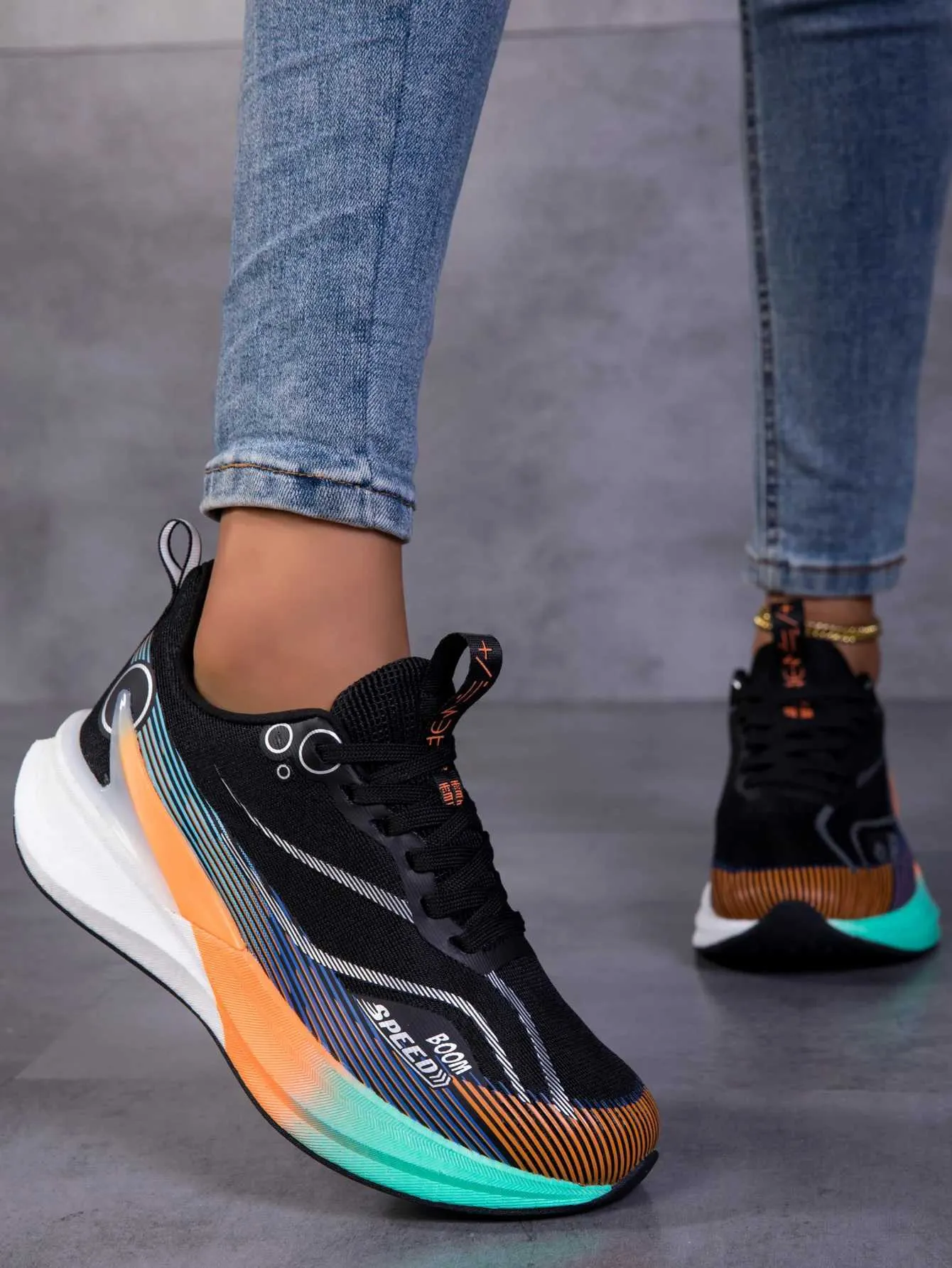 Men's and Women's PU Running Shoes with Carbon Board for Marathon Shock ...