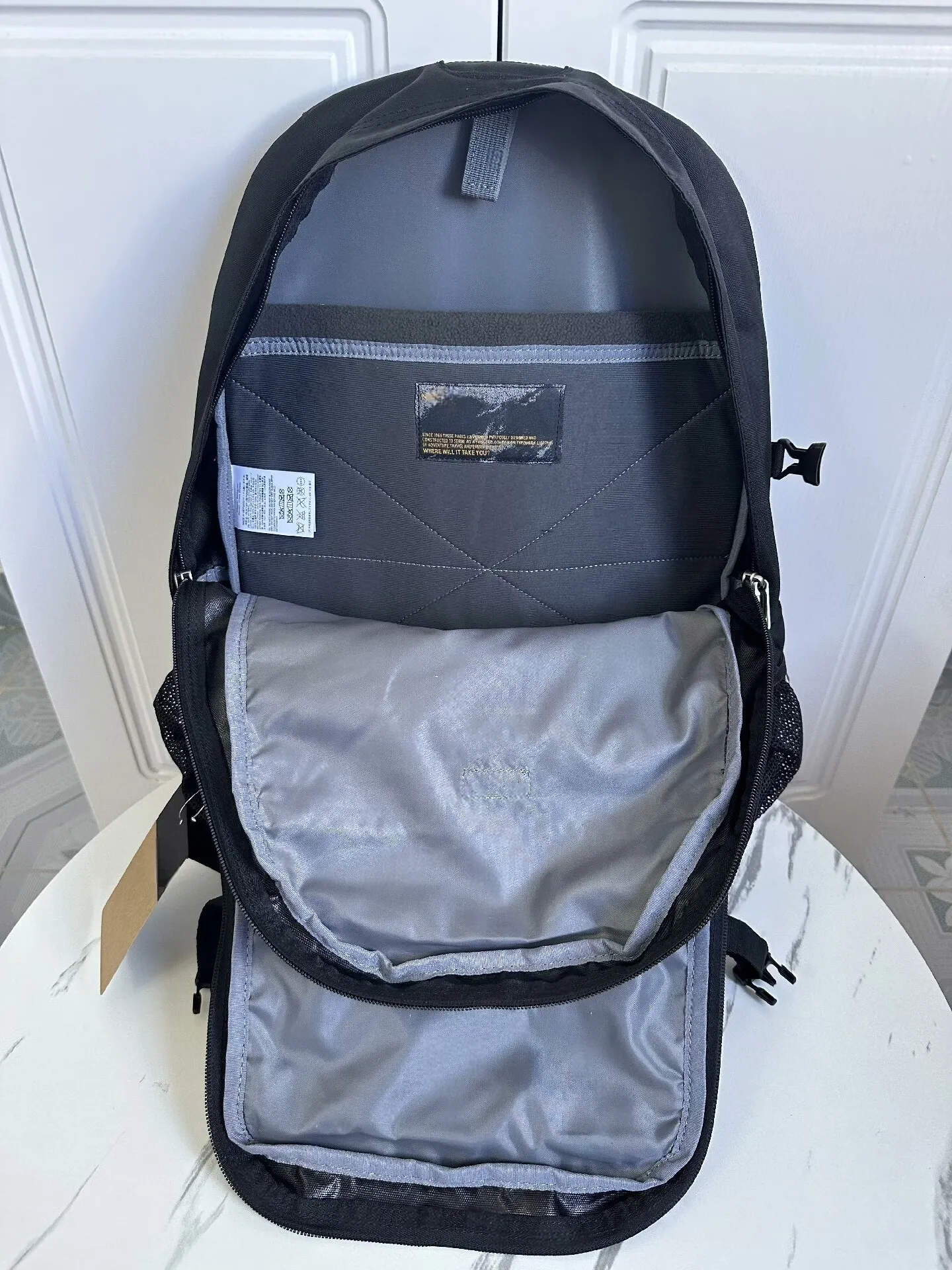 Unisex Nylon Backpack 20-35L Capacity Plain Pattern Sports Bag for ...