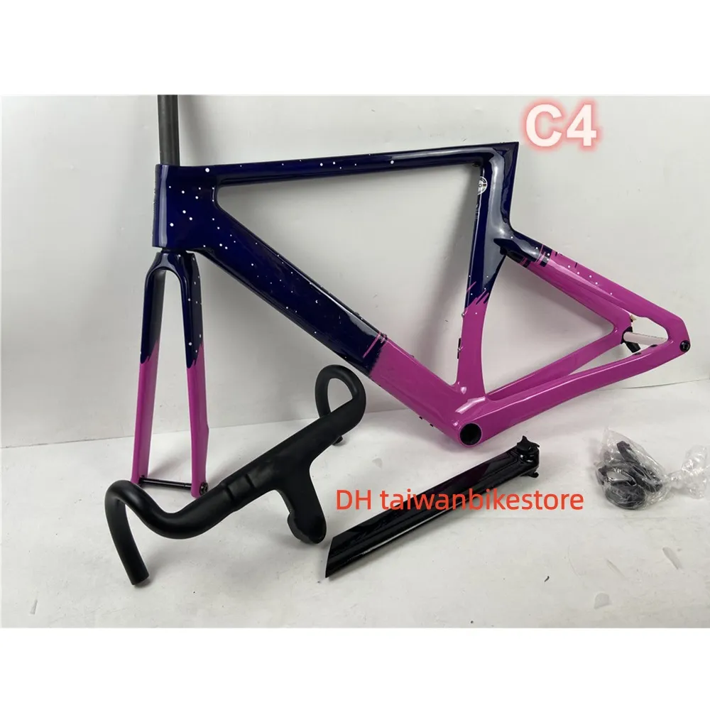 Premium Aero Carbon Racing Bike Frame Set Lightweight With Internal ...