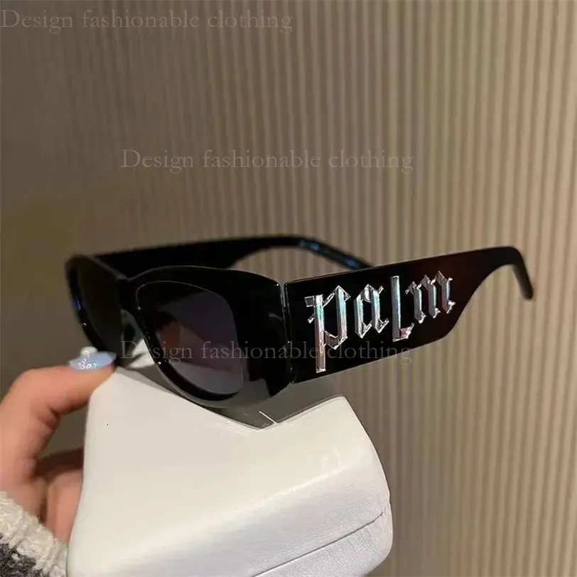 Polarized Pilot Sunglasses for Men with UV400 Protection and Scratch ...