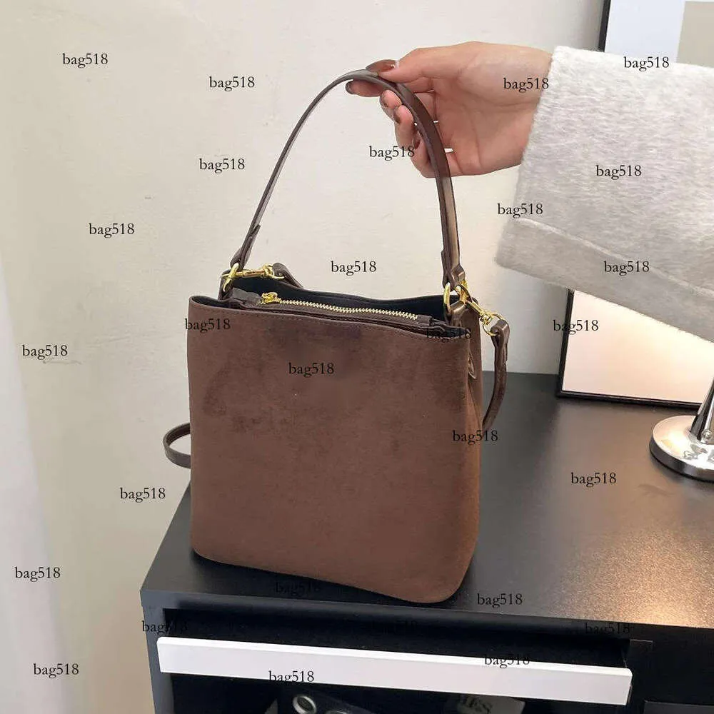 Commuter Bag Messenger Purse for Business Women in Solid Color with ...