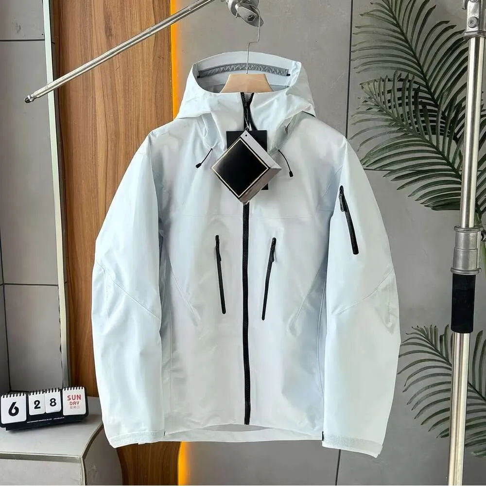 Unisex Breathable Water-Resistant Raincoat with Hooded Collar and ...