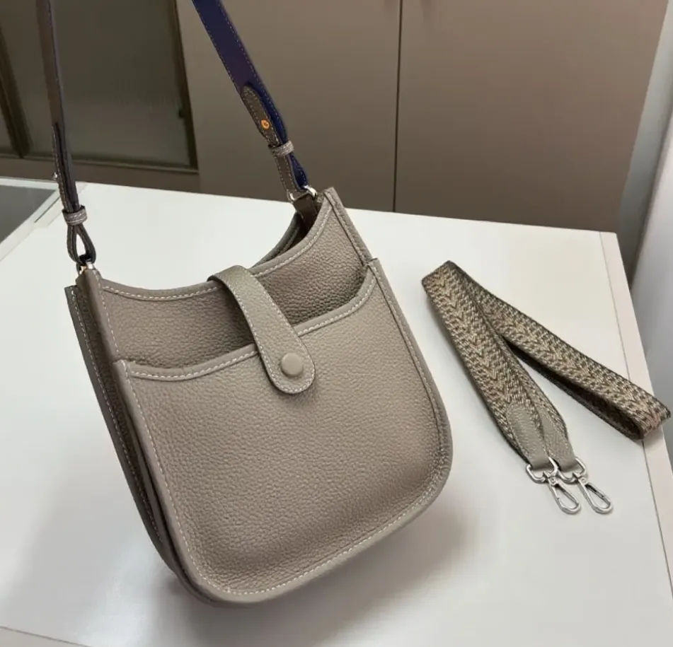 Stylish And Chic Single Shoulder Pebbled Leather Crossbody Bag With ...