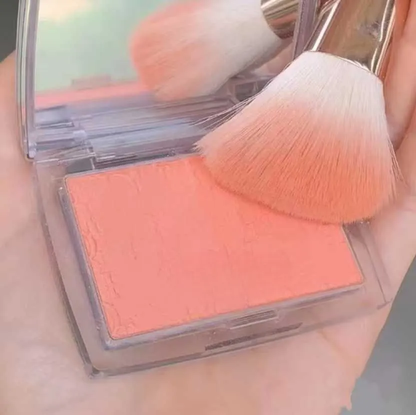 Designer Makeup Blush Natural Ink Blush Powder Matte Face Blush ...