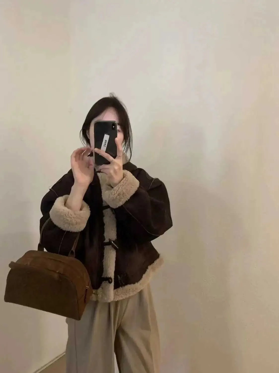 Lamb Wool Fur Jacket for Women Winter Thick Warm Bat Sleeved Short Coat ...