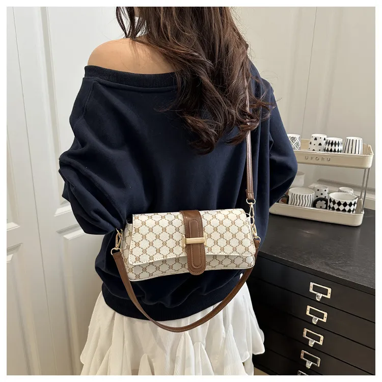 White small PU tote bag for women with lock embellishment and single ...