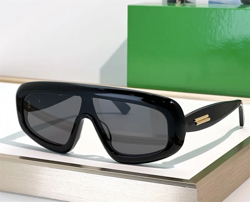 Vintage oversized square shield sunglasses with acetate frame and UV400 ...