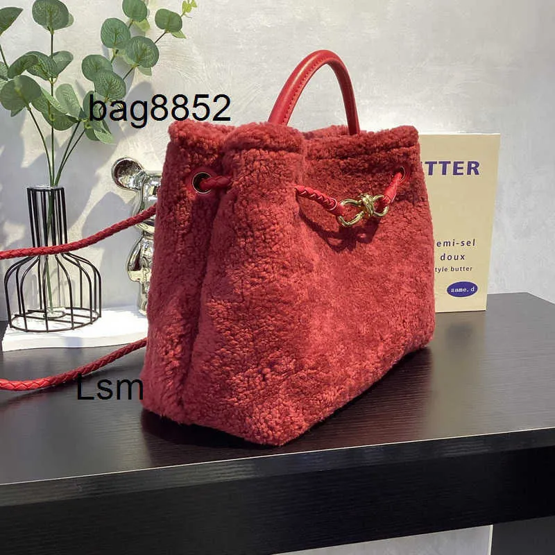 Andiamo Luxury Genuine Leather Handbag Large Capacity 32cm Intrecciato ...