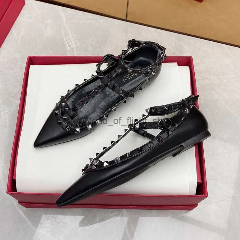 2025 Pointed Toe Flat Shoes for Women PU Upper Canvas Lining Wooden ...