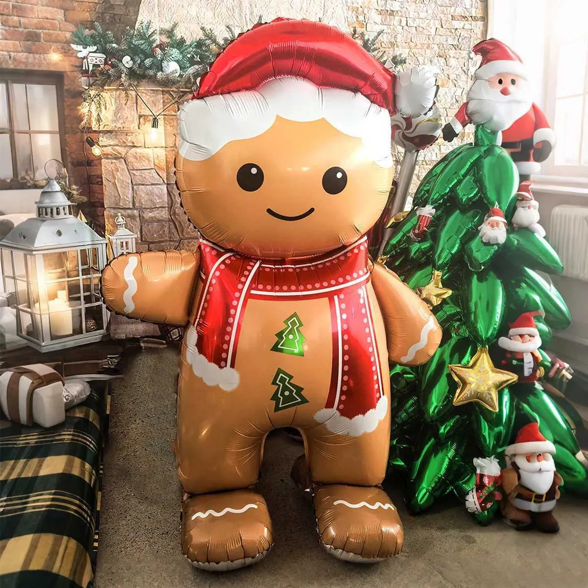 1/Christmas decorations balloons with gingerbread man and candy house ...