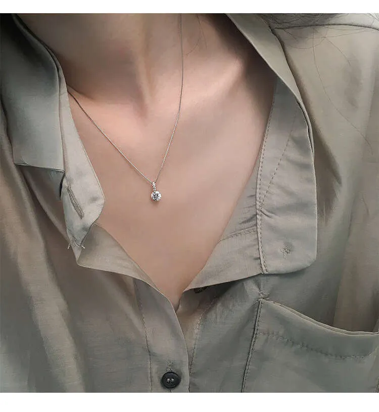 Fancy pearl pendant necklace with twisted Singapore chain, green amber ...