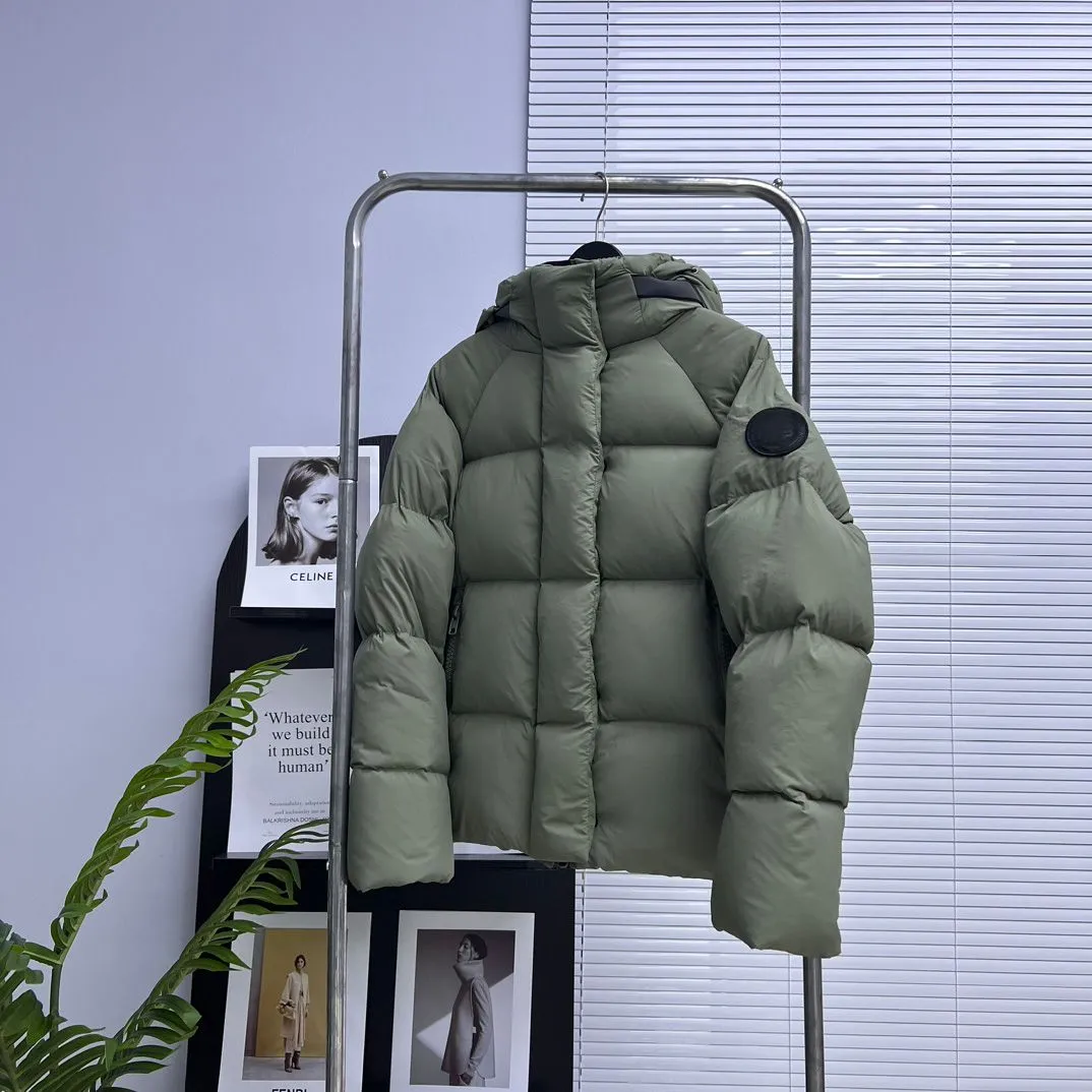 Hooded Puffer Jacket: Warm & Stylish Winter Outerwear For Couples ...