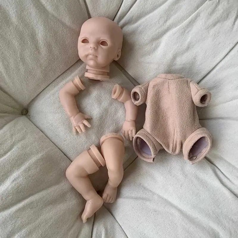 10 Inch Mini Regenerated Nessa Handheld Macpherson Reborn Doll Supplies ...