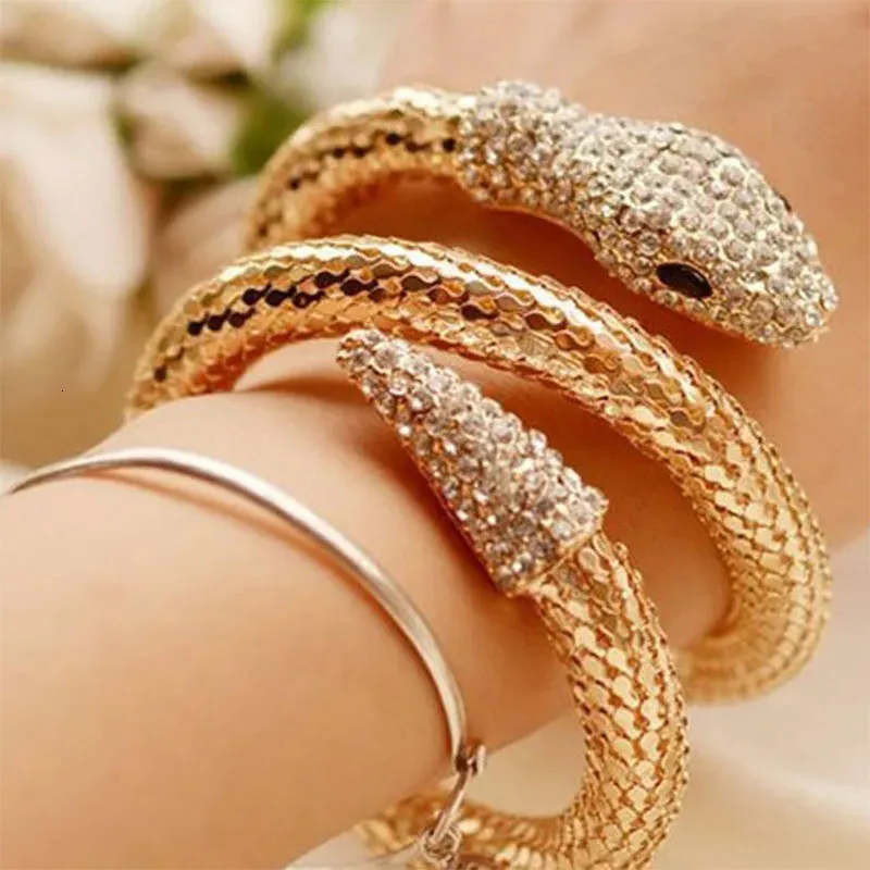 Snake-Shaped Bracelet, Punk Exaggerated Fashion Multilayer Full Diamond ...