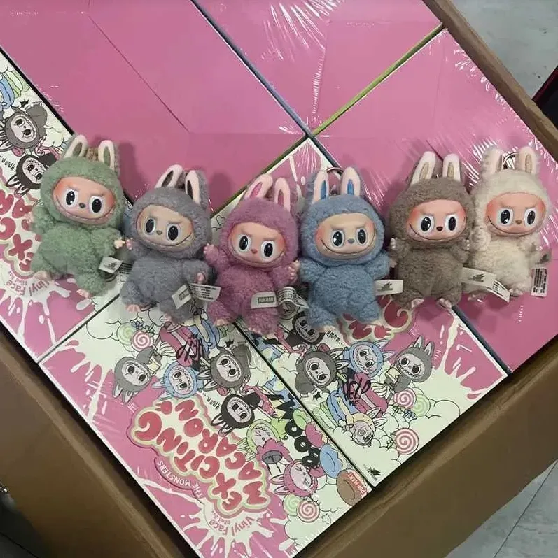 Labubu Peluş Bebek Macaroon Action Animation Karakter Bebek Hobi Kolye ...