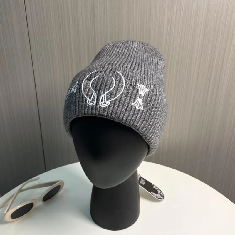 Luxury Designer Beanies Pure Wool Double Sided Knit Mosaic Pattern ...